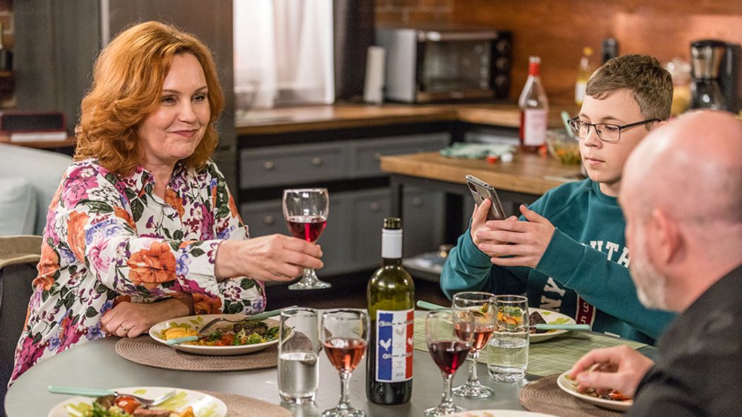 Fotogalerie - Rodinná večeře u Gábiny | TV Nova