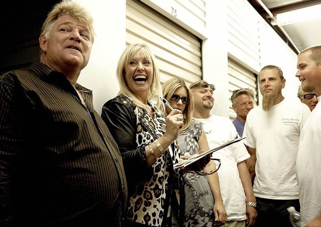 Fotogalerie - GALERIE: Válka skladů | TV Nova