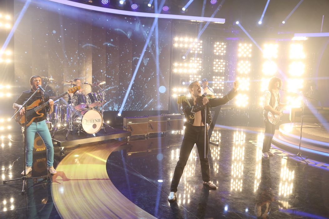 Fotogalerie - GALERIE: Freddie Mercury na podiu Chart Show | TV Nova