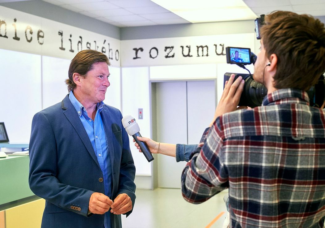 Fotogalerie - FOTO: Známý hokejista, Martin Procházka, hostem v ...