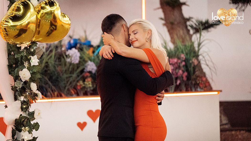 Fotogalerie - Vítězové Love Islandu: Laura a Martin | TV Nova