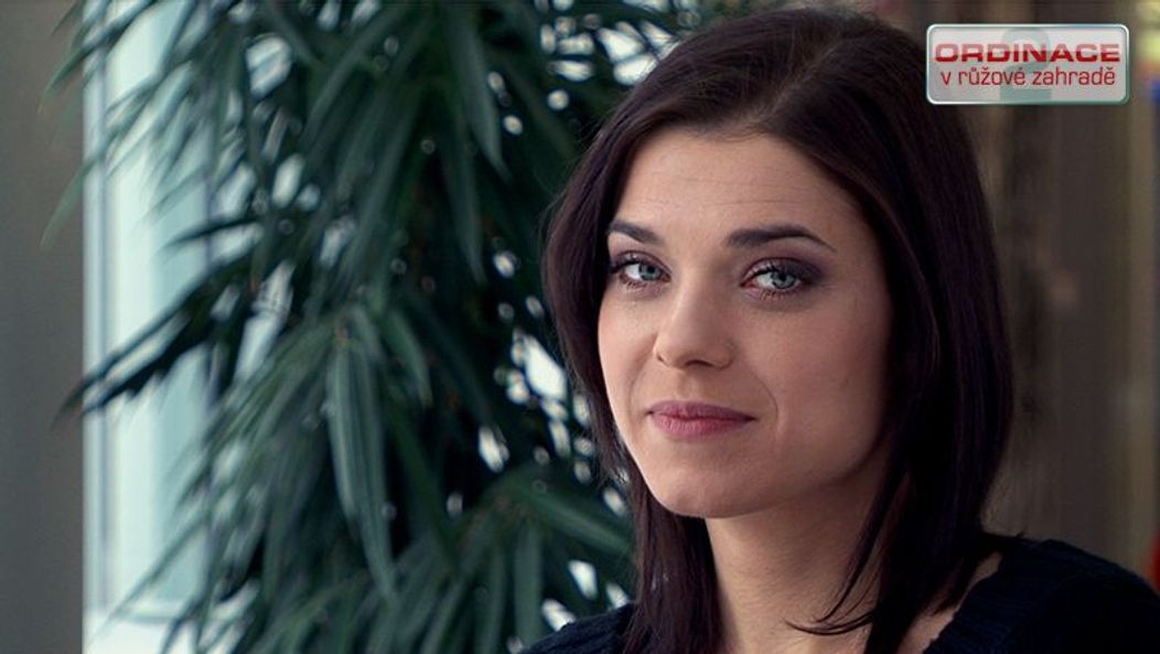 Fotogalerie - Irena Máchová alias Renata Svárová | TV Nova