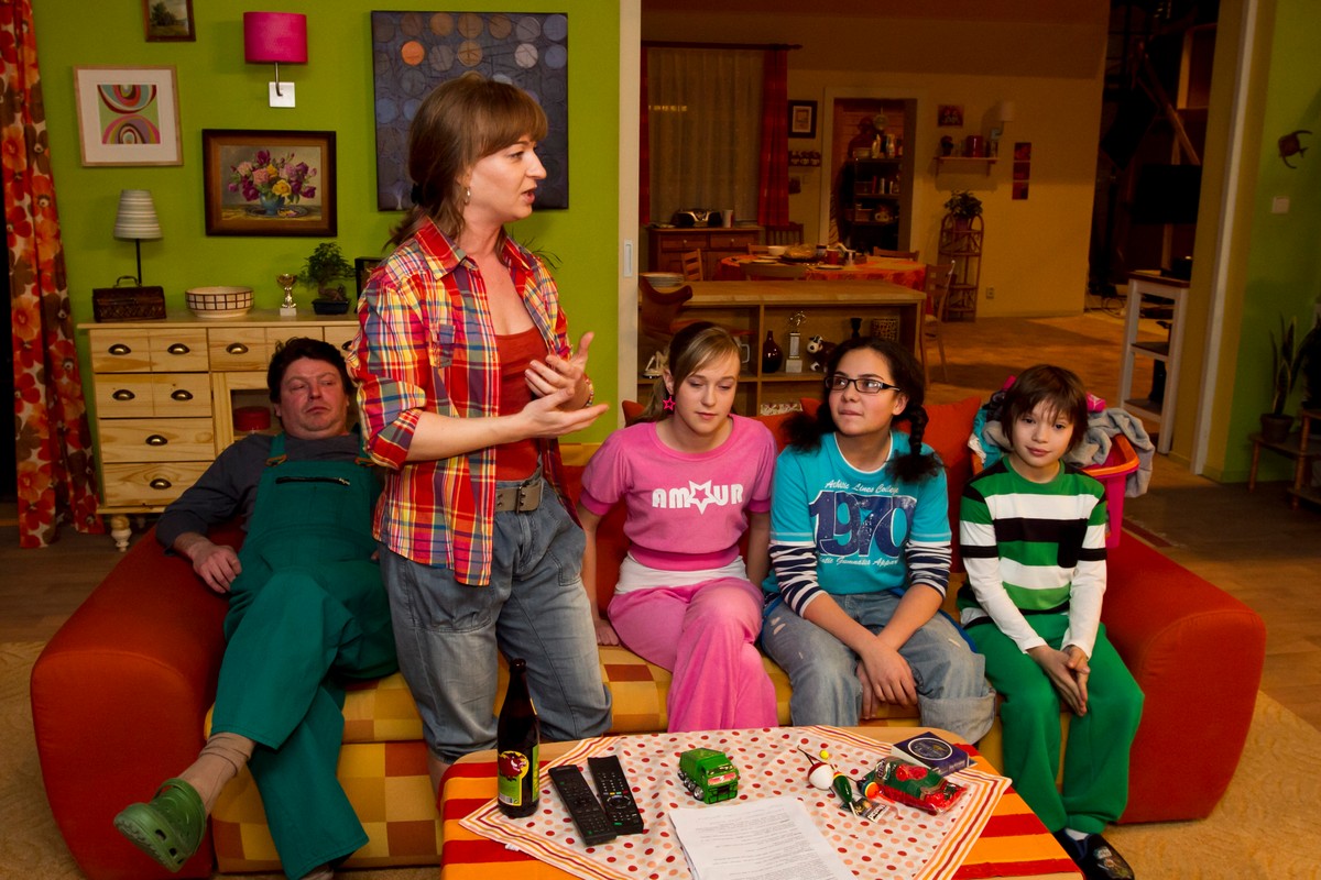 TAJEMSTVÍ seriálu Helena: Těhotenství, láska k pivu i au pair v USA! | TV Nova