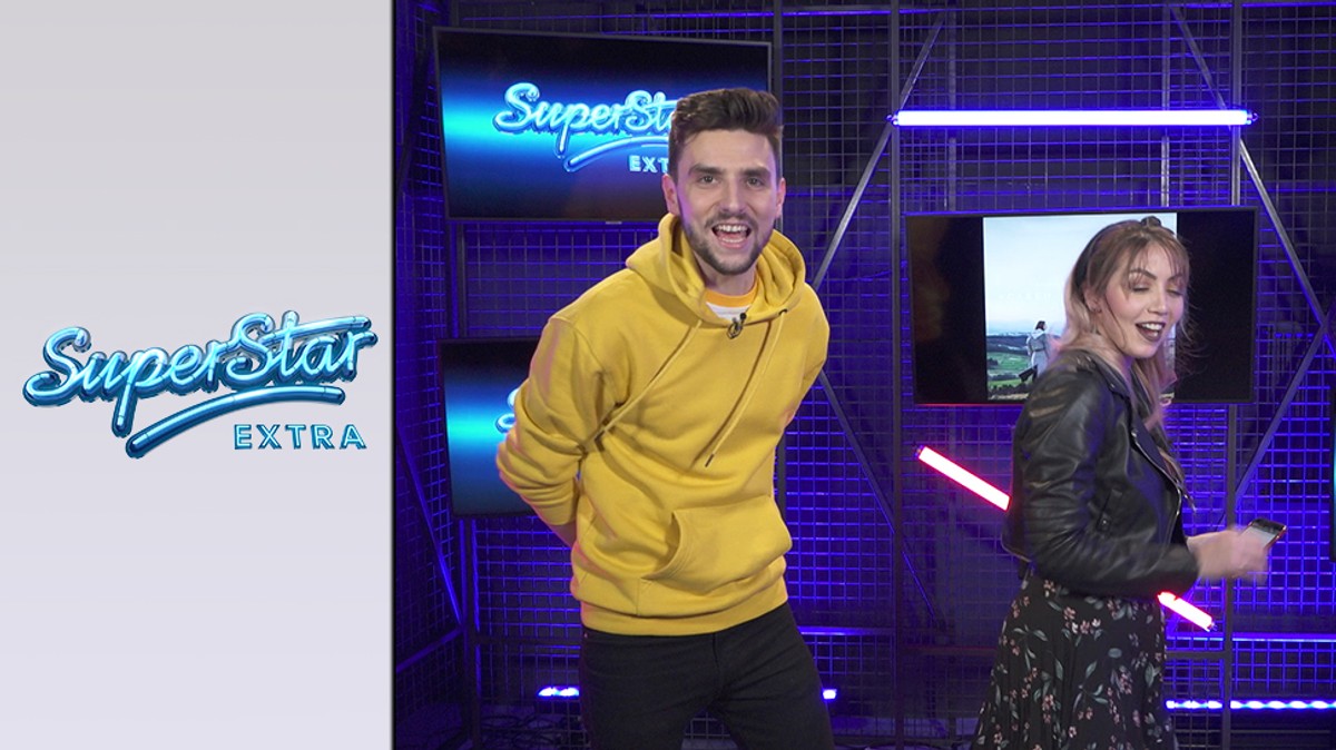 Šílená výzva v SuperStar: Vašek Matějovský nenechal Marii Ladudu během ... Šílená výzva v SuperStar: Vašek Matějovský nenechal Marii Ladudu během ...