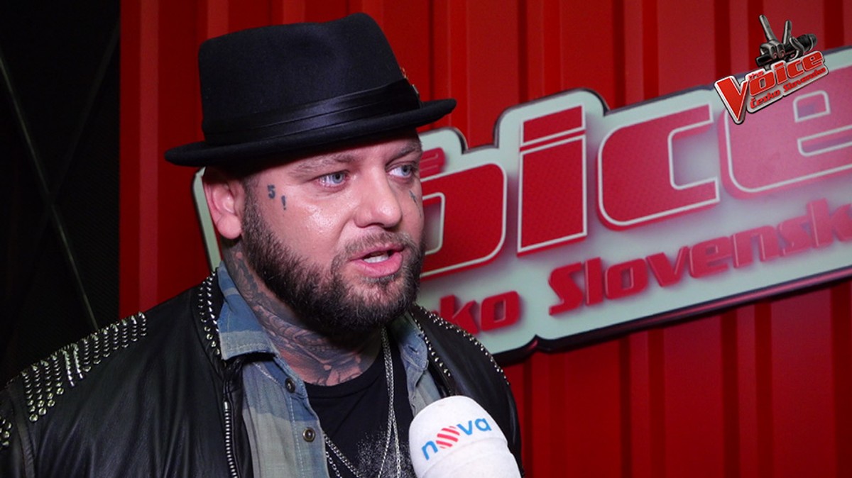 VIDEO: Bude Kali kalit? To těžko... Slavný rapper si musí na vánoční ...