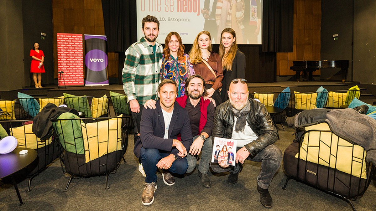 Manželé Arichtevovi i sok Matějovský. Kdo další dorazil na premiéru O ...