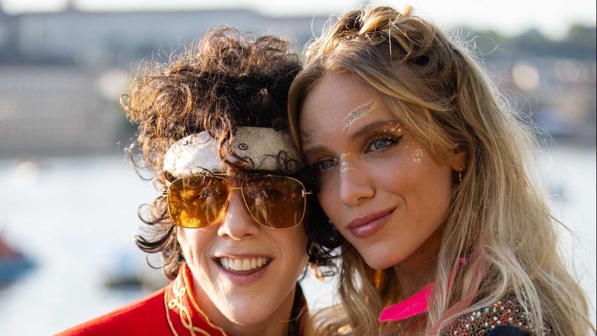 LP opět natáčela klip v Česku. Bude mít premiéru ve Snídani a máme exkluzivní fotky ze zákulisí ...