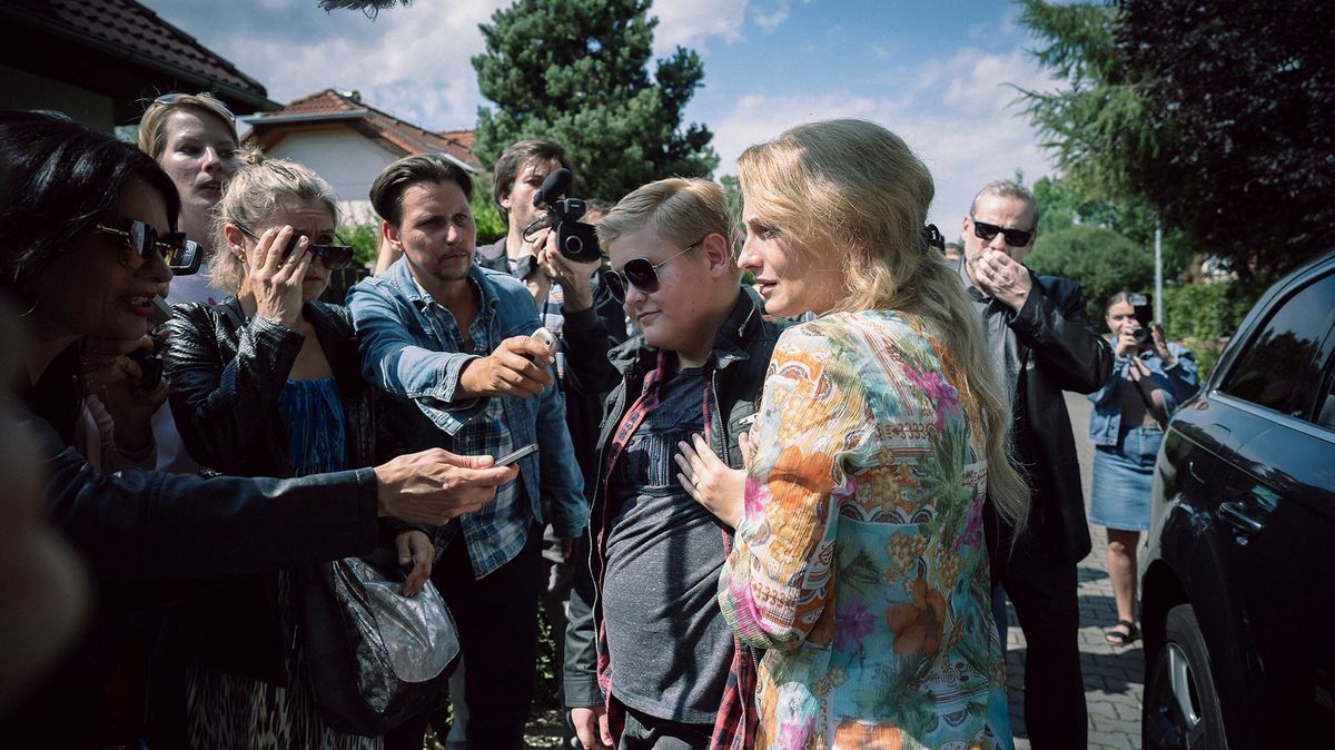 28122ffc-88c8-42d2-97cd-4a624f8e5db0