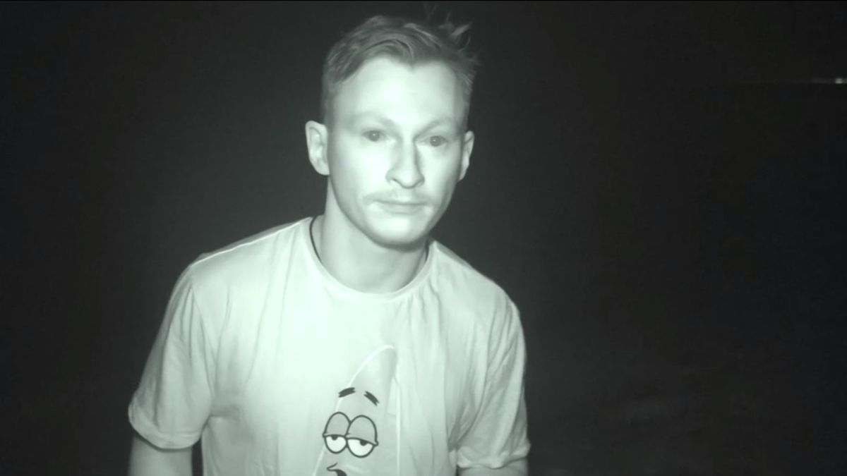 Mikýř v Survivoru klame tělem: Jednou pupek, podruhé pekáč | TV Nova
