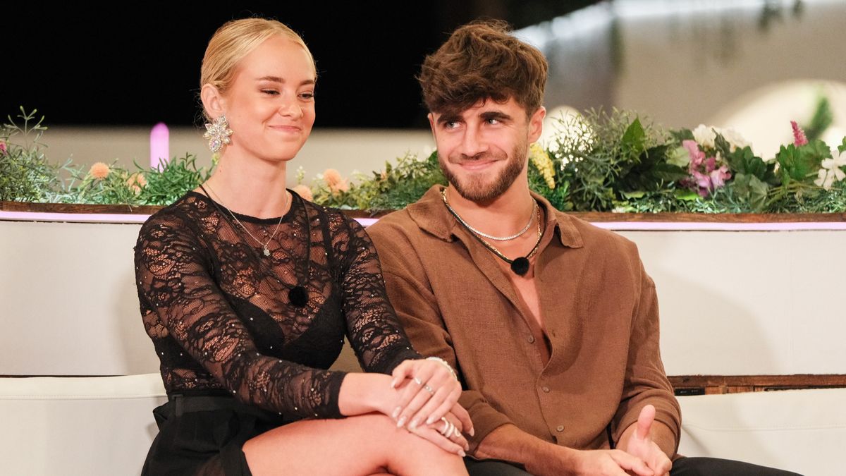 Adriana a Lu si dál posílají romantické vzkazy. Podpora diváků je ...