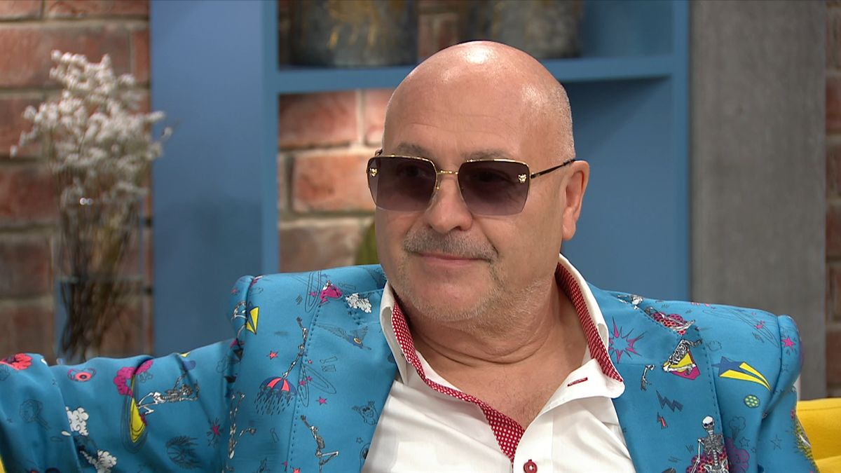 Michal David do šoubyznysu zasvěcuje i vnuka. Hrají spolu v novém ...