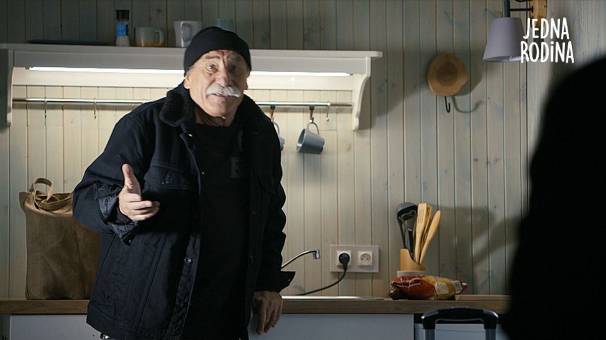 4f8ac2e0-30bf-4591-8b97-2aded9c4b826