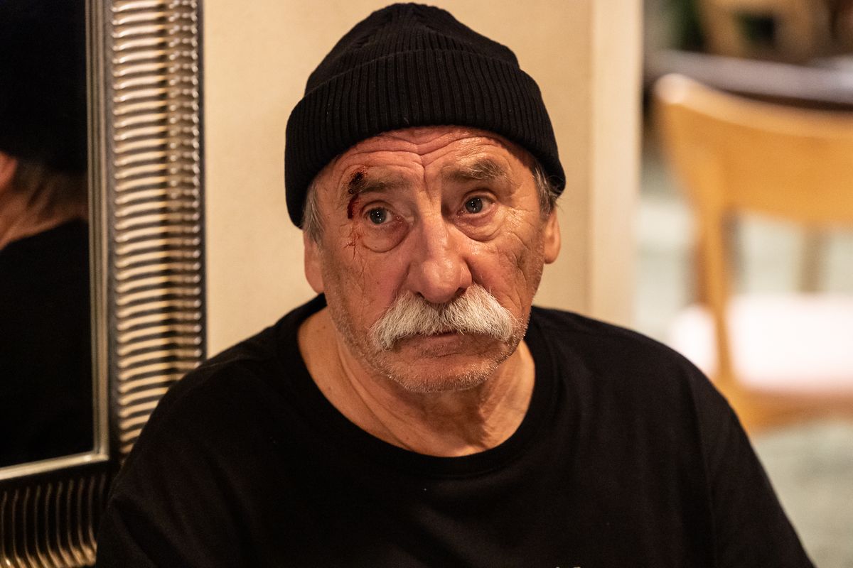 I starý rocker Bob se zamiloval. Takhle si léči zlomené srdce | TV Nova