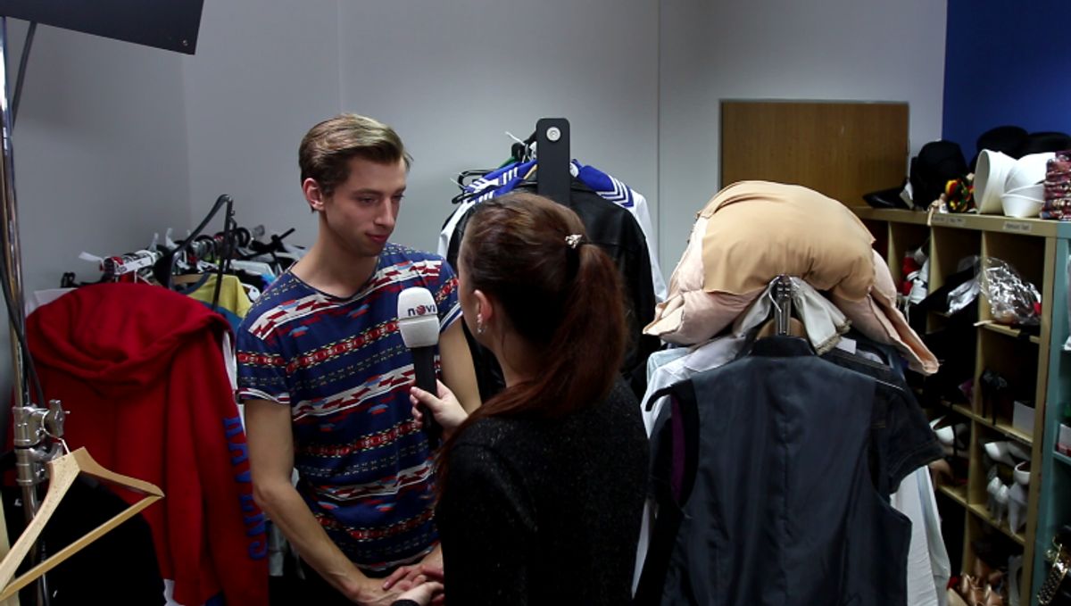 Tak to se povedlo: Honza Cina se během rozhovoru odvázal a vystřelil si ...