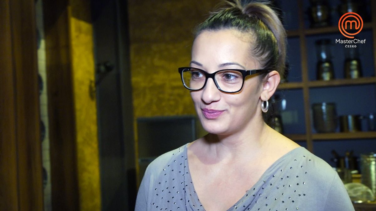 Mona po vypadnutí poslala jednomu soutěžícímu drsný vzkaz. Servítky si vážně nebrala | TV Nova