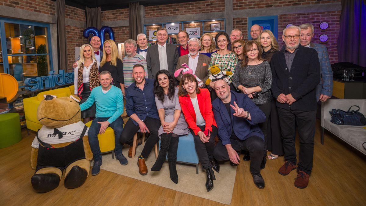 Moderátoři TV Nova po 30 letech: Takhle se změnili Severa, Dumbrovský ...
