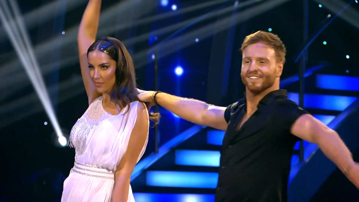 Z Vildy z Love Islandu je velký romantik. V Let's Dance nosí partnerku ...