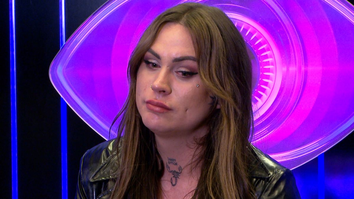 Spolubydlící poslali domů Zoe. Ta se vrátila jako Paní domu | TV Nova