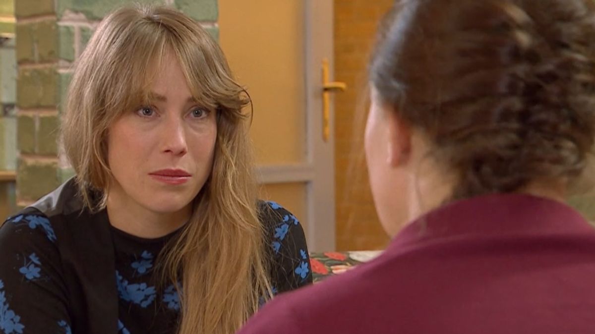 Gábina z Ulice pošle Beranové smlouvu. Bojí se odmítnutí | TV Nova