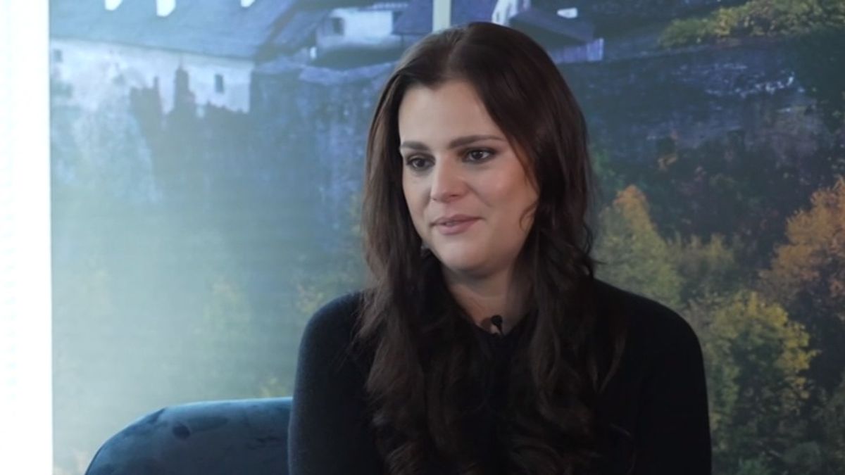 Ornella Survivor přirovnává k Alcatrazu, sebe ke zbídačené šelmě ...