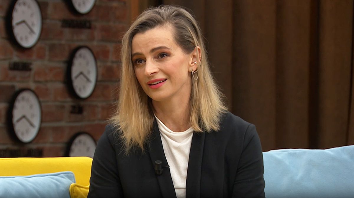 One woman show Ivany Jirešové: Co dělá hodinu sama na jevišti? | TV Nova