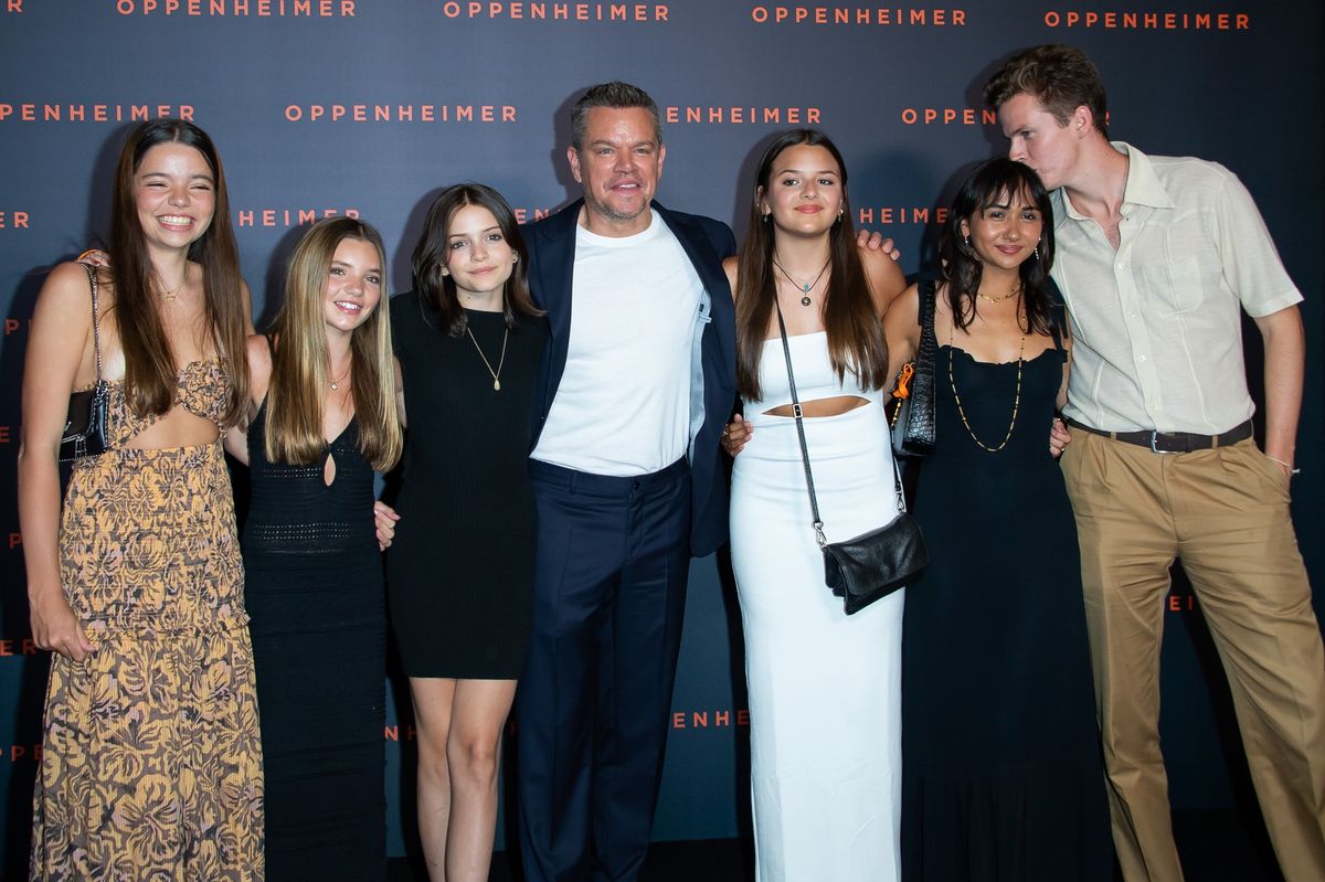 Matt Damon v obležení krásných žen: Na premiéru Oppenheimera dorazil se ...