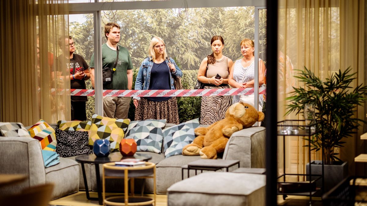 Právě teď: V ateliérech a hlavní budově TV Nova probíhá Den otevřených dveří | TV Nova