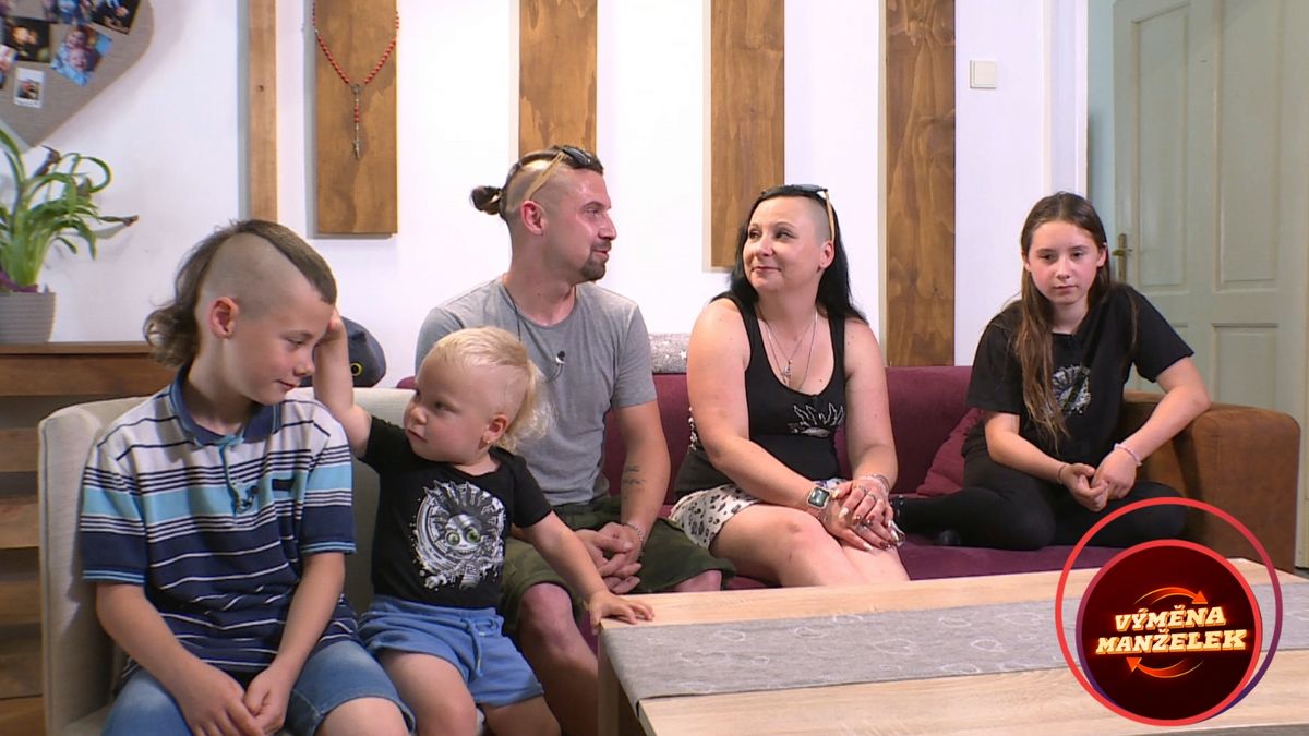 Nová rodina z Výměny manželek šokuje: Neuznává pravidla a miluje techno | TV Nova