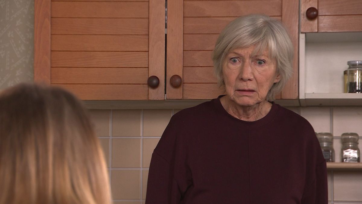 Amálka z Ulice zuří: Má neskutečný vztek na Marii | TV Nova