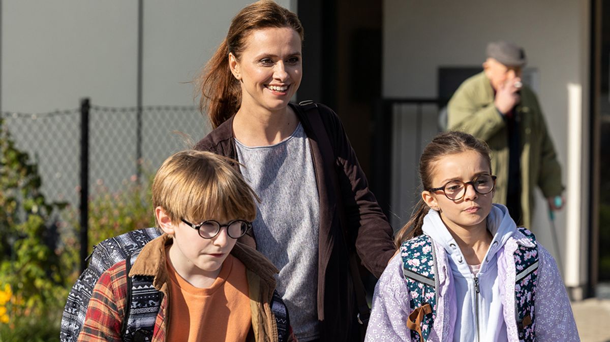 Jedna rodina míří za diváky! Kdy a kde se s herci můžete setkat? | TV Nova