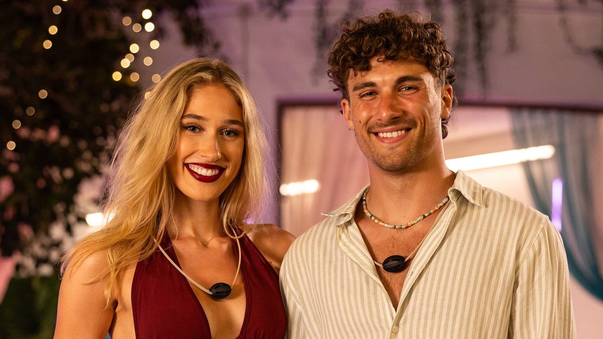 Aktuální páry Love Islandu: Adéla je konečně s Martinem | TV Nova