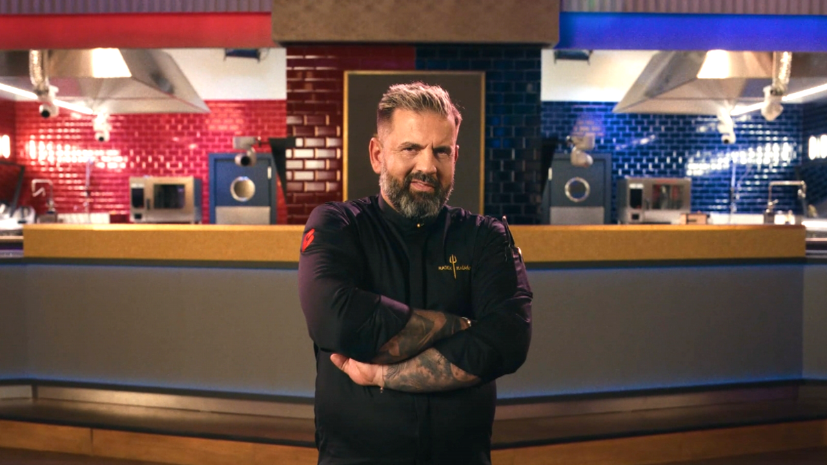 Hell's Kitchen začíná. Radek Kašpárek promění kuchyni v peklo | TV Nova
